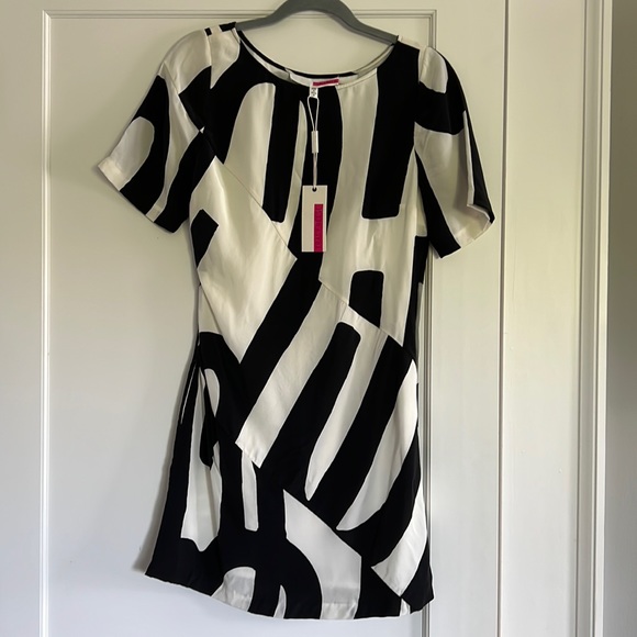 Tracy Reese | Dresses | Tracy Reese Silk Graphic Black And White Shift ...